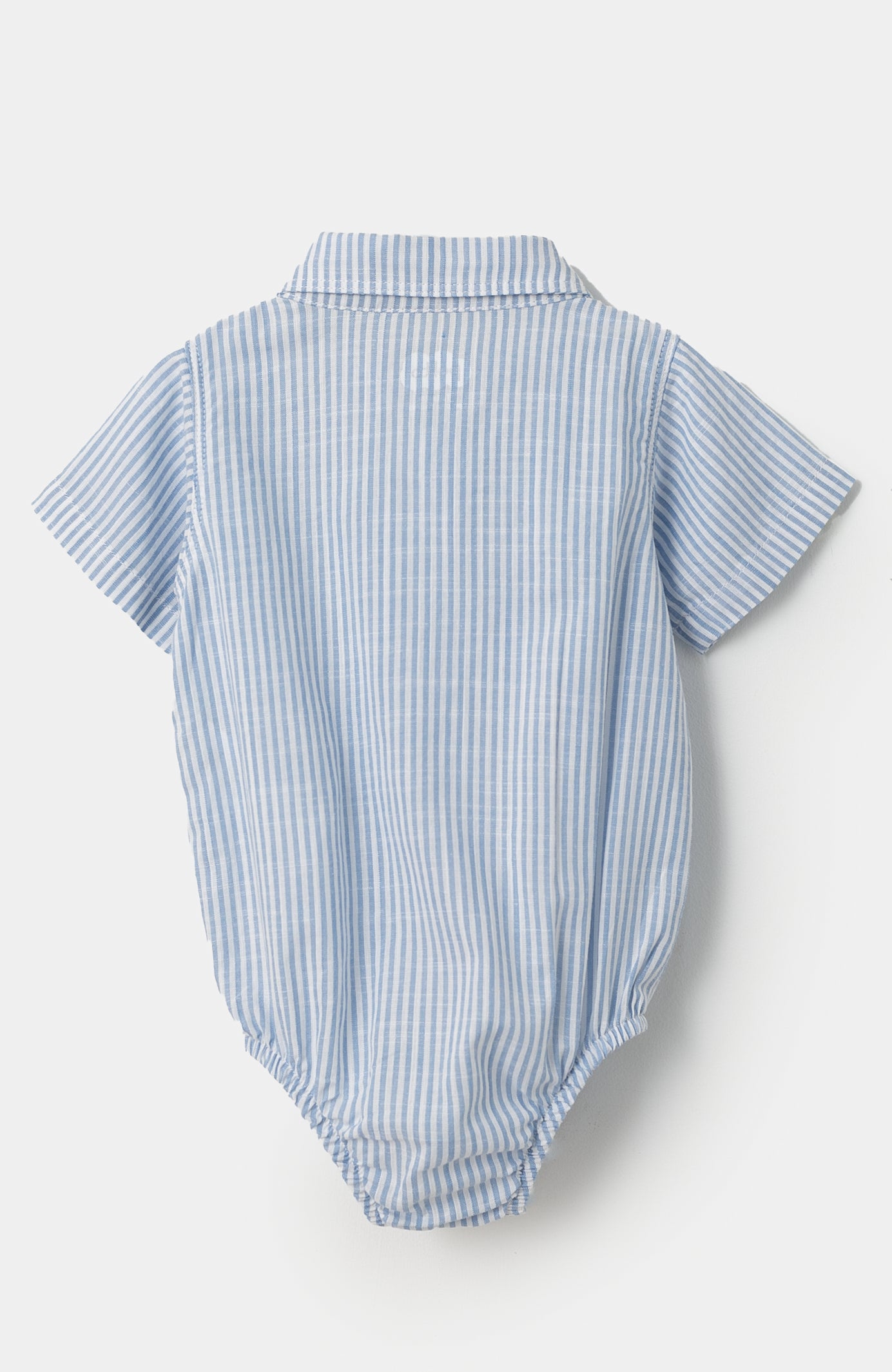 Camisa manga corta para recién nacido en grosella color blanco con ray ...